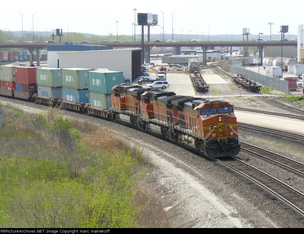 BNSF 4104
